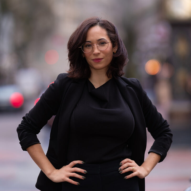 Laura Besada – Gastown Litigation Counsel